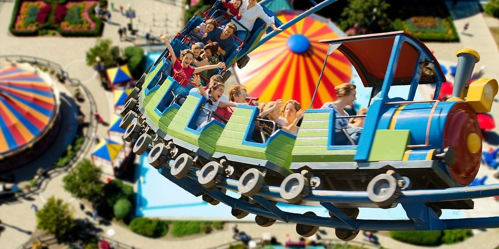 Discover Top 5 Family Theme Parks UK With Holidays Kingdom Tips
